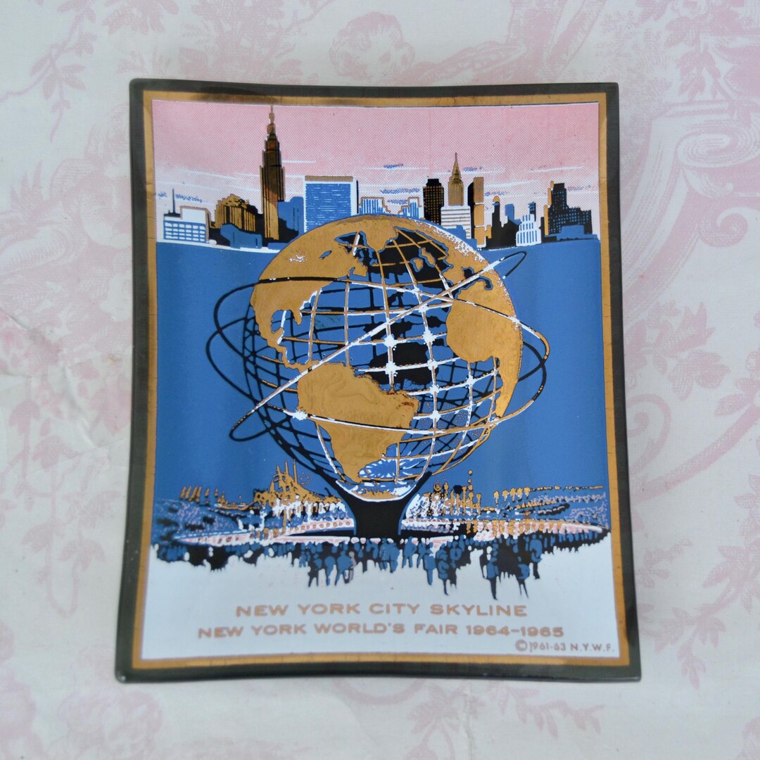 Vintage 1964 1965 New York World's Fair Glass Ashtray Dish With the ...