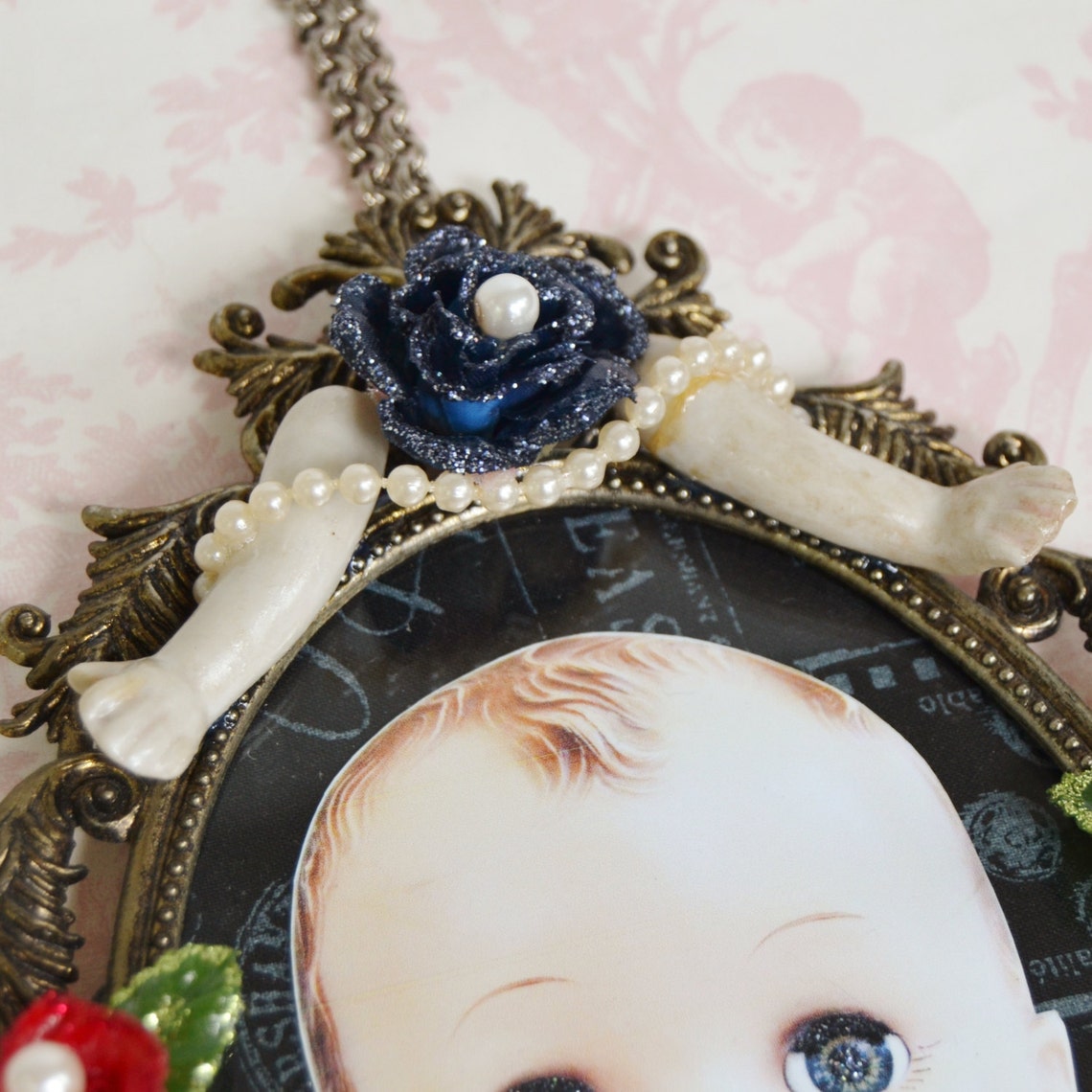 Hello Dolly Wall Hanging, Vintage and Upcycled - Etsy