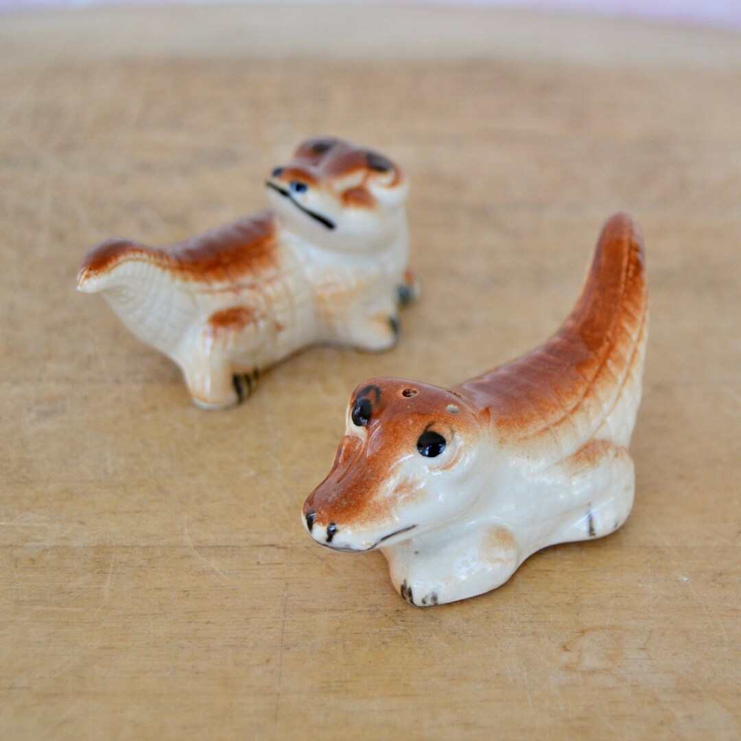Vintage Ceramic Alligator Salt and Pepper Shakers Made in - Etsy
