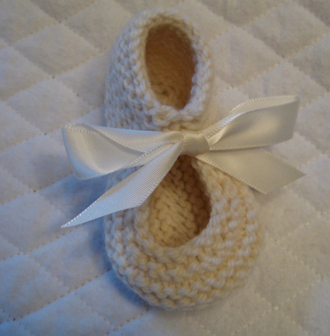 Ivory Bow Tie Baby Booties - Etsy