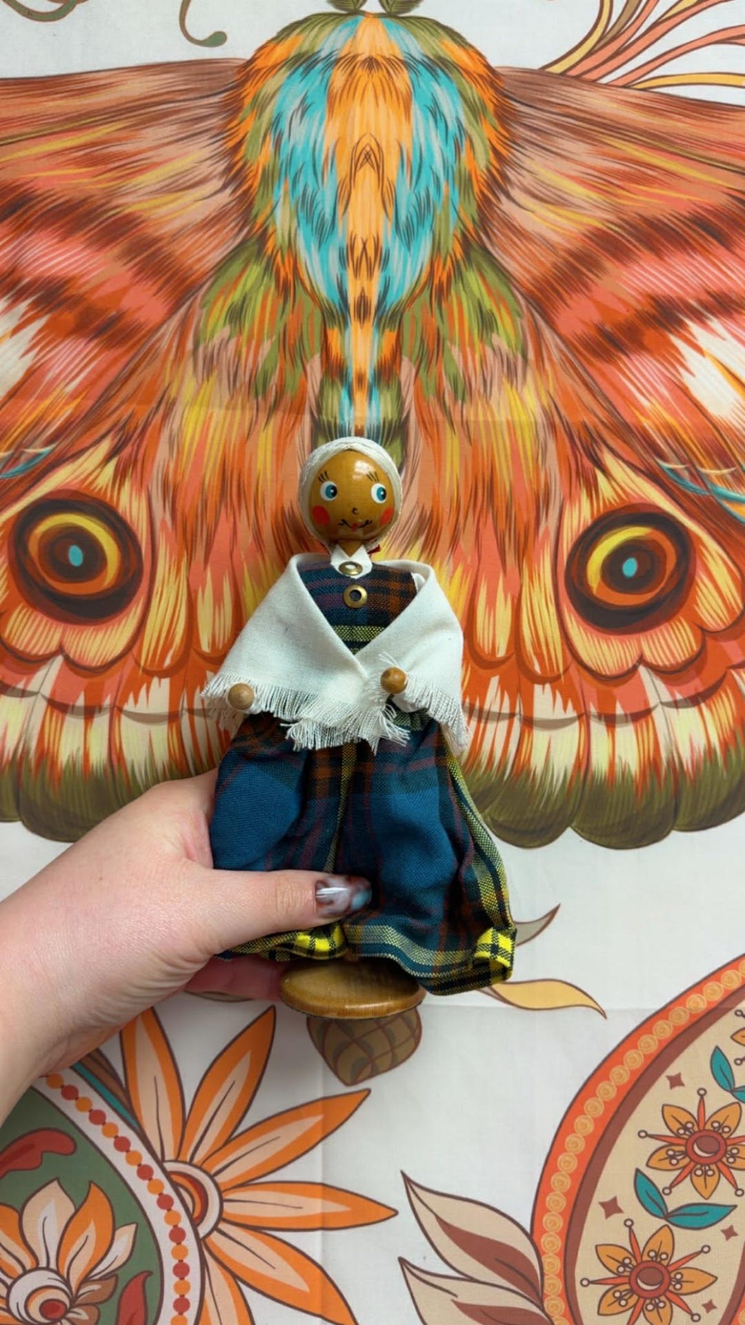 Haunted Vessel- Neutral Watcher Spirit 'x" - Etsy