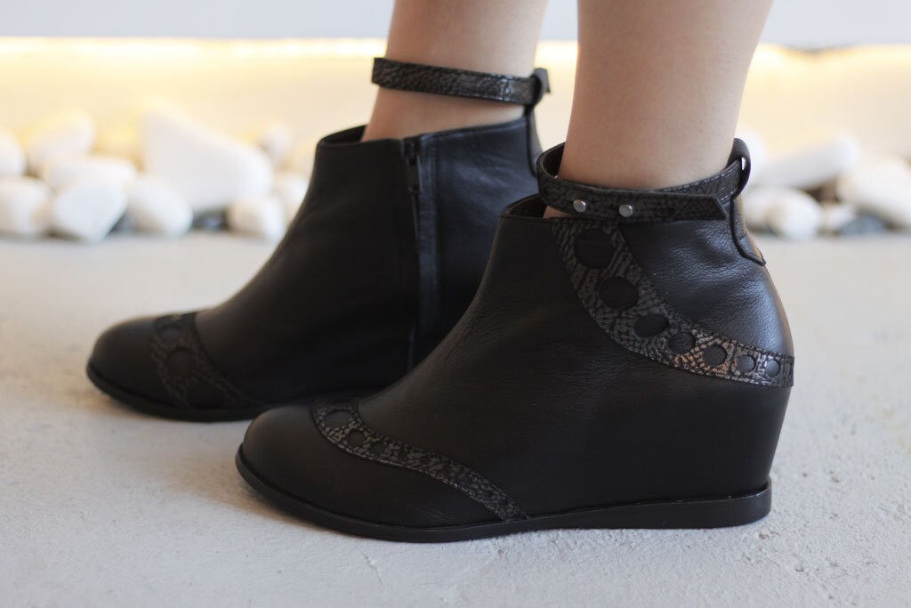JORA Black/Silver FREE SHIPPING Handmade Leather Bootie | Etsy