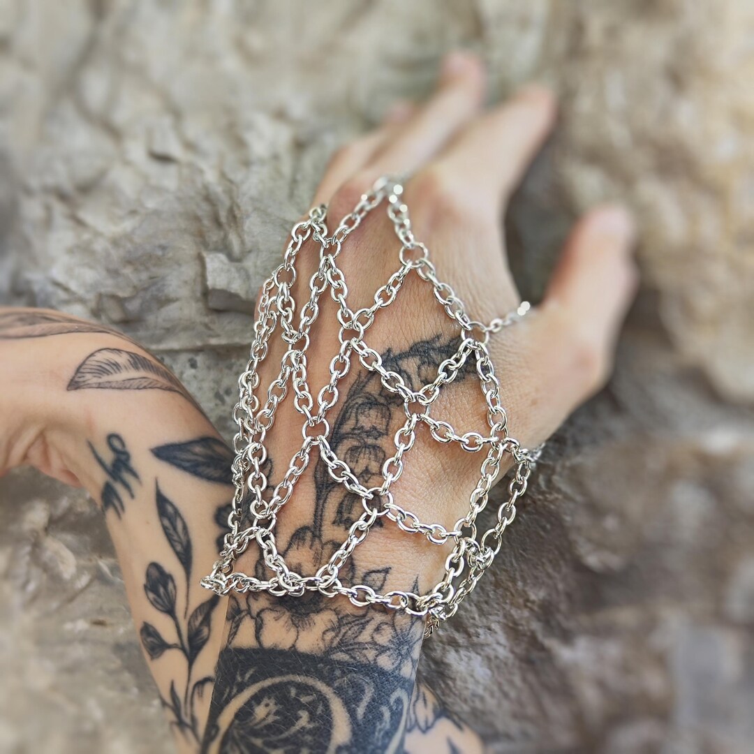 Medieval Chainmail Bracelet – Warrior Gauntlet Hand Armor, Gothic ...