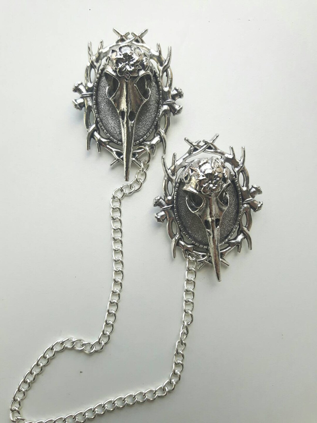 Brooch Chains Raven Statement Jewelry-cloak Pin Cloak - Etsy