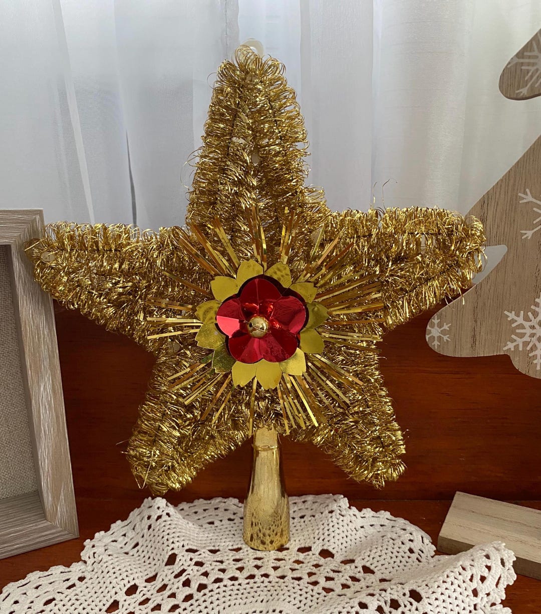 Vintage Gold Star Christmas Tree Topper. Red Star. Christmas Decoration ...