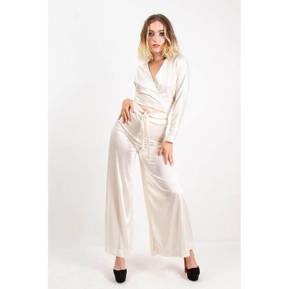 Vintage Mr Dino white 2 piece bell bottom pants suit … - Gem