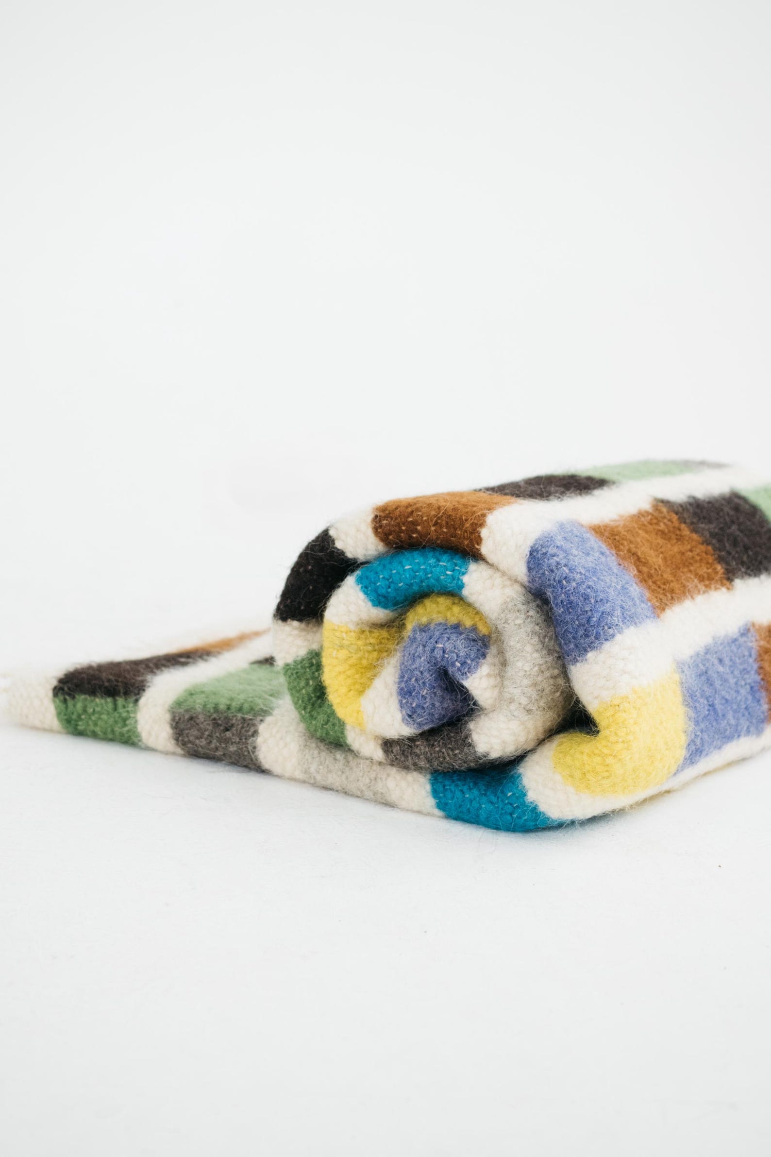 Colorful Handwoven Wool Blanket | Geometric Pattern Throw Rug ...