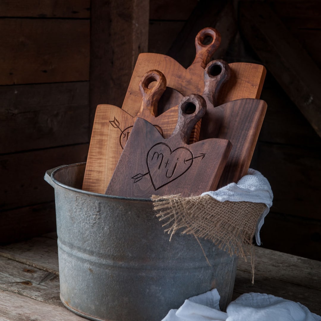 Personalized Breadboard, Custom Cutting Board, Walnut Carved Board ...