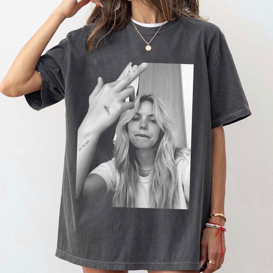 Comfort Colors Renee Rapp Middle Finger Bite Me Tour Vintage Shirt ...
