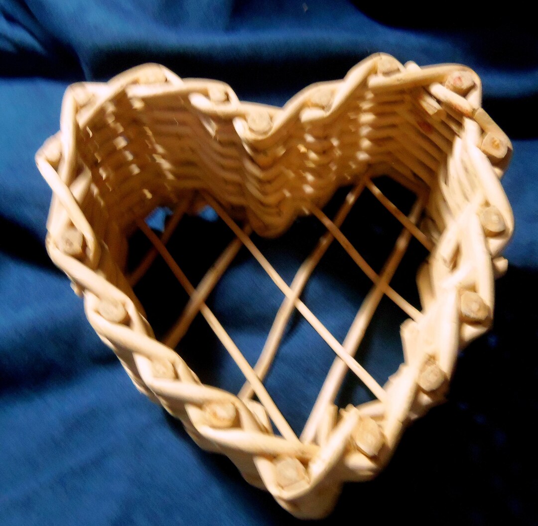 Heart Shaped Woven Rattan, Natural Color, Vintage - Etsy