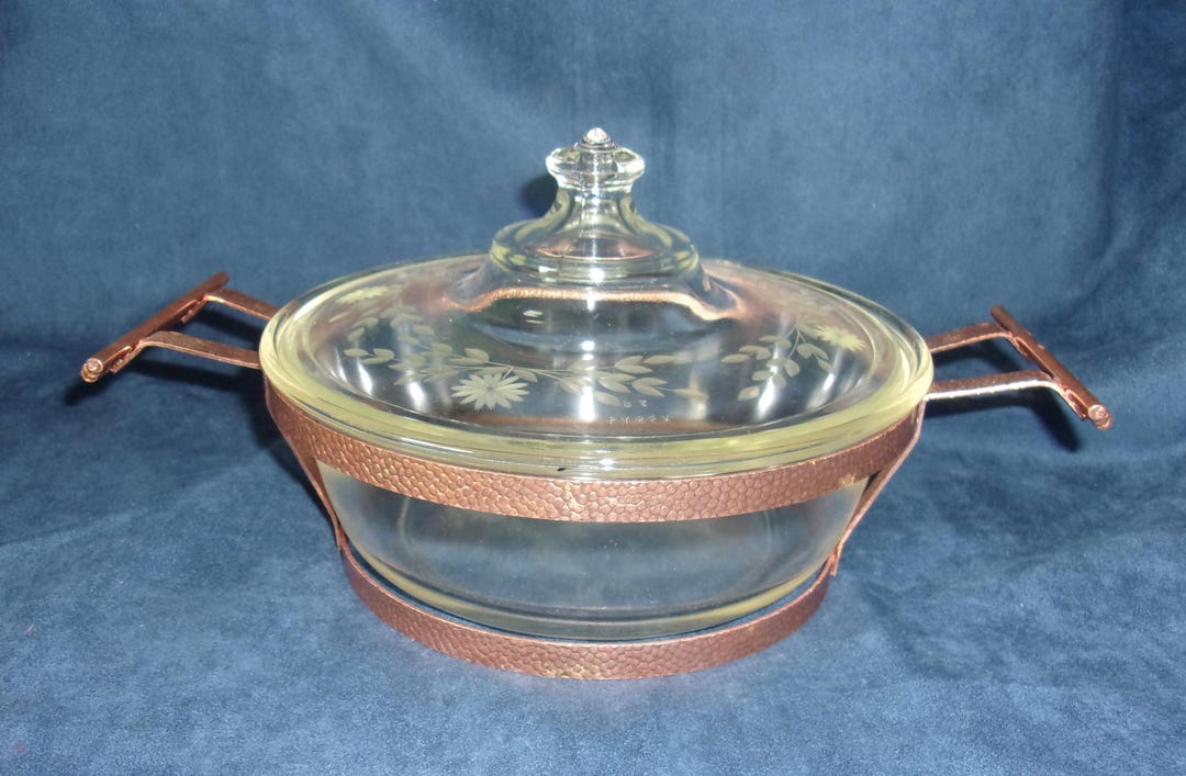 Clear Pyrex Casserole With Etched Lid With Copper Colored Casserole ...