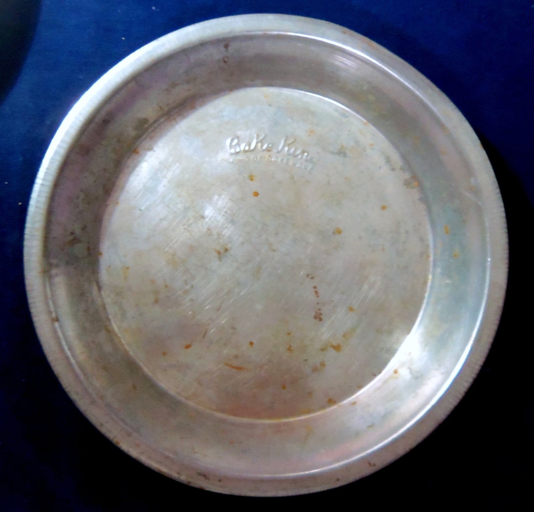 Bake King 9 Inch Pie Pan, Vintage - Etsy