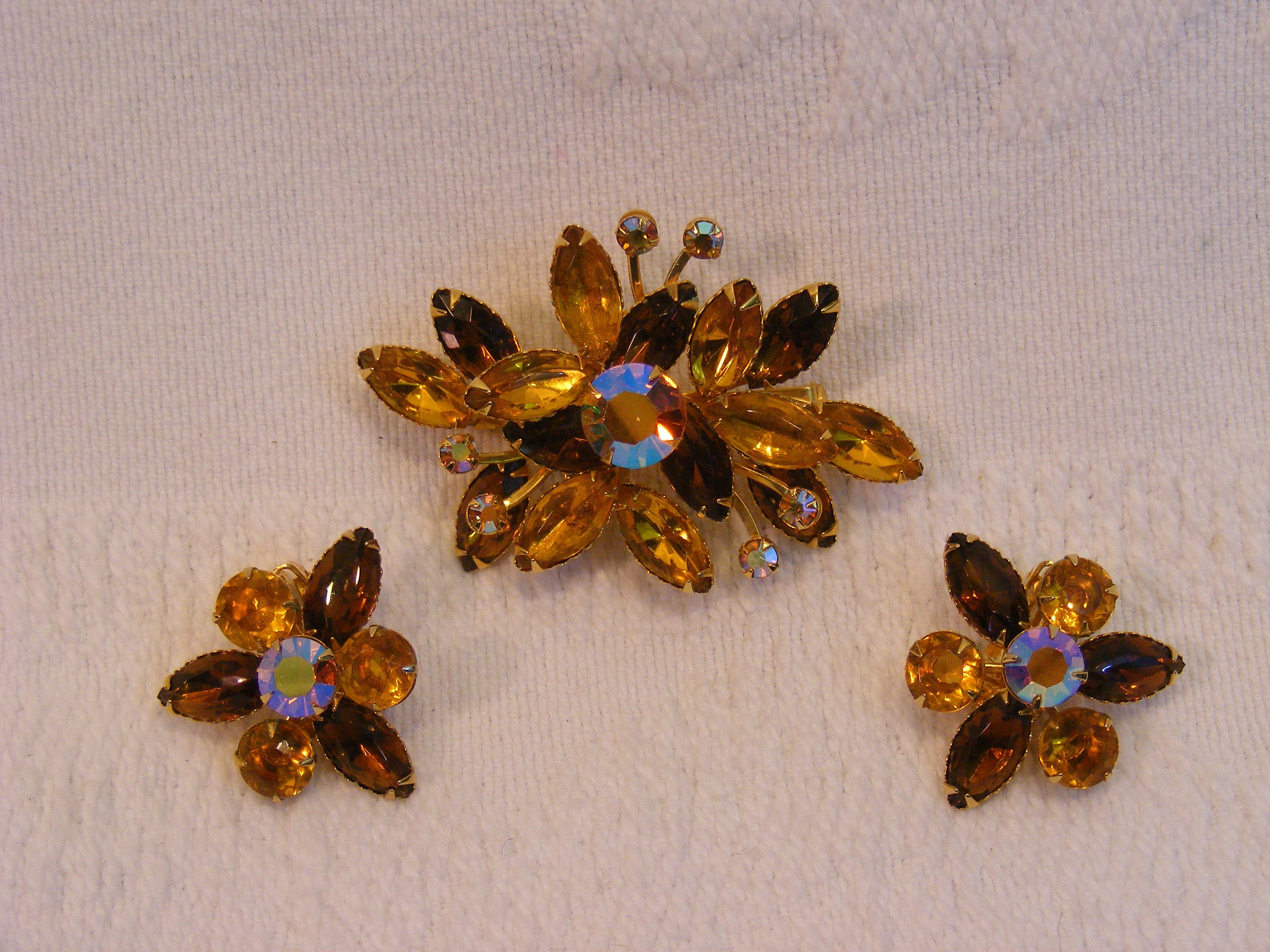 Beaujewels Demi Parure amber Rhinestone broche y clip - Etsy España