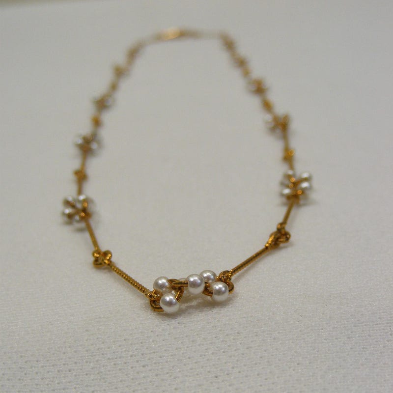 Avon Victorian Necklace - Etsy