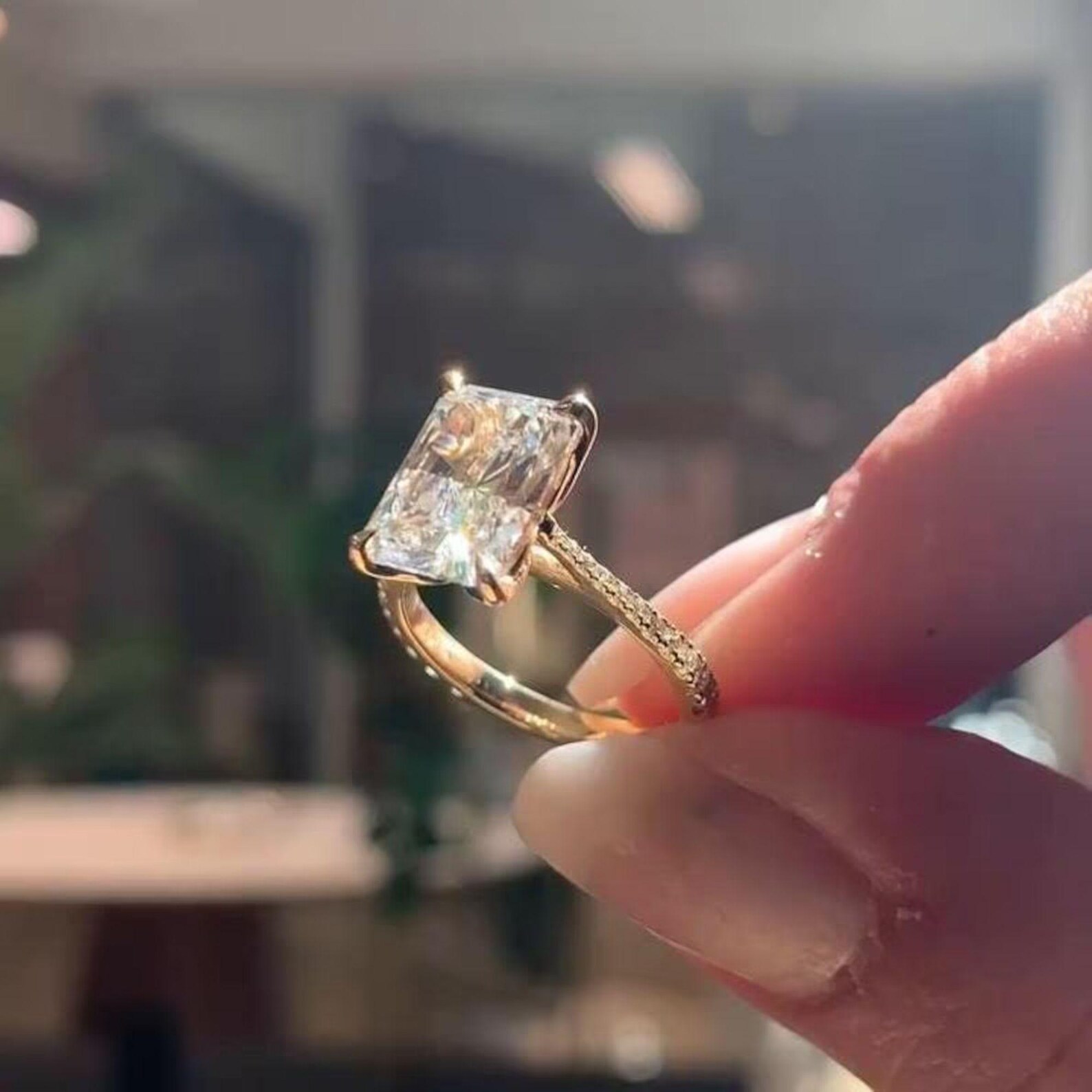 3.5CT Tulip Set Radiant Cut Moissanite Engagement Ring, Cathedral Set ...