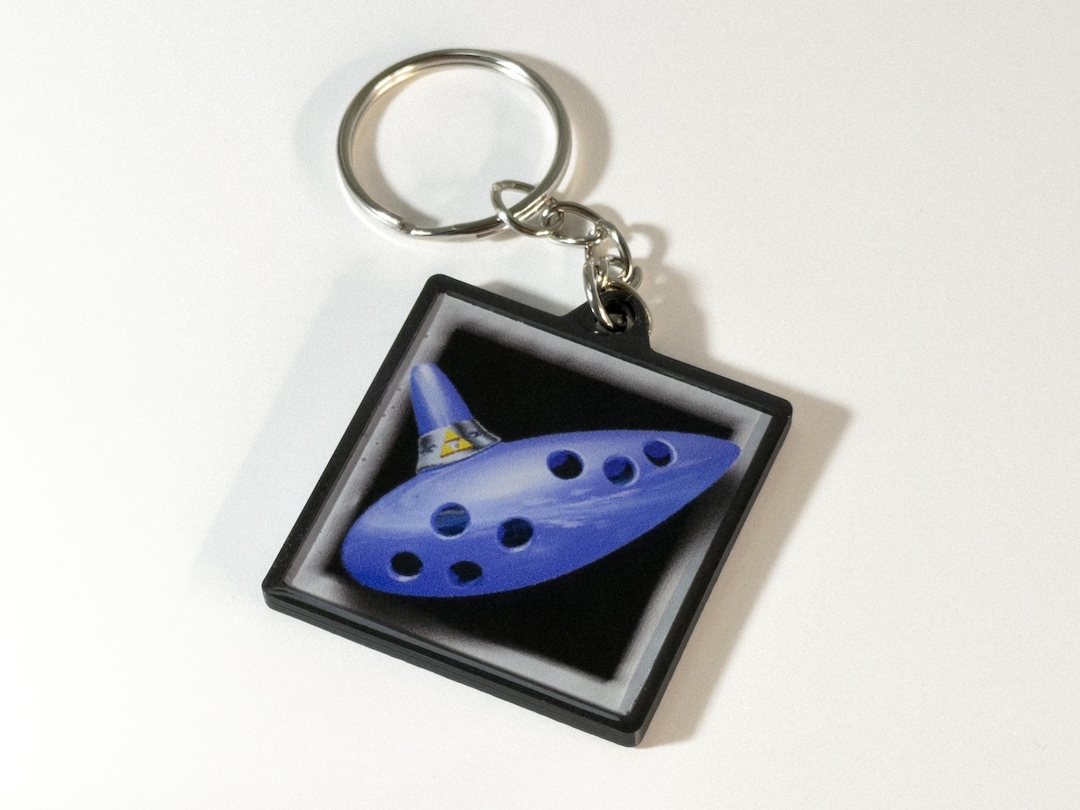 Legend of Zelda Keychain Collection: Ocarina of Time, Hylian Shield - Etsy