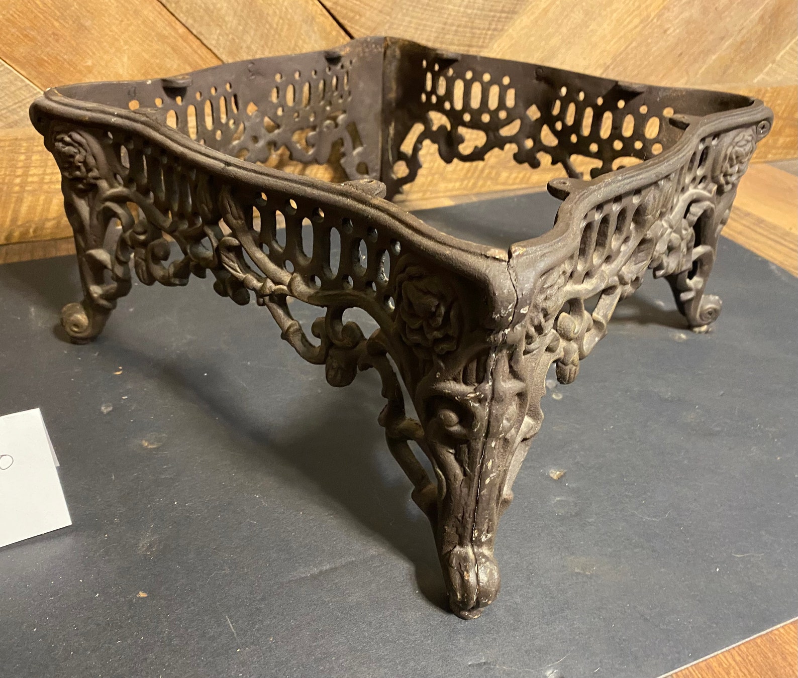 Antique Vintage Victorian Style Ornate Flower Pattern Cast Iron Foot ...