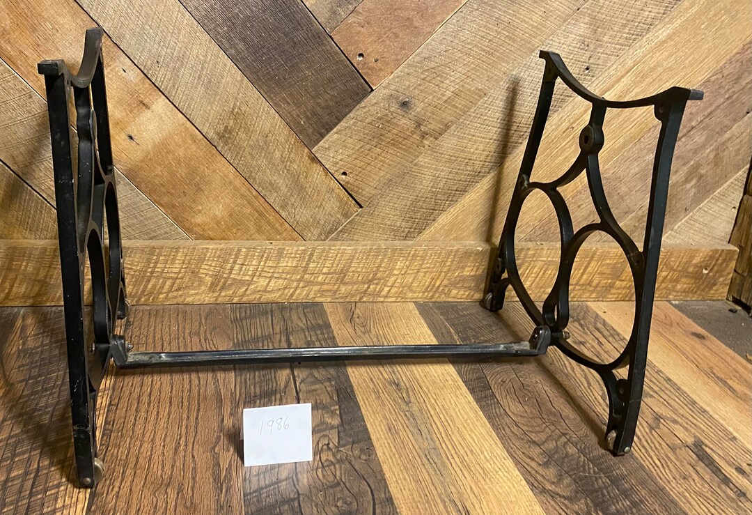 Antique Vintage Cast Iron Industrial Metal Short Size Sewing Machine ...