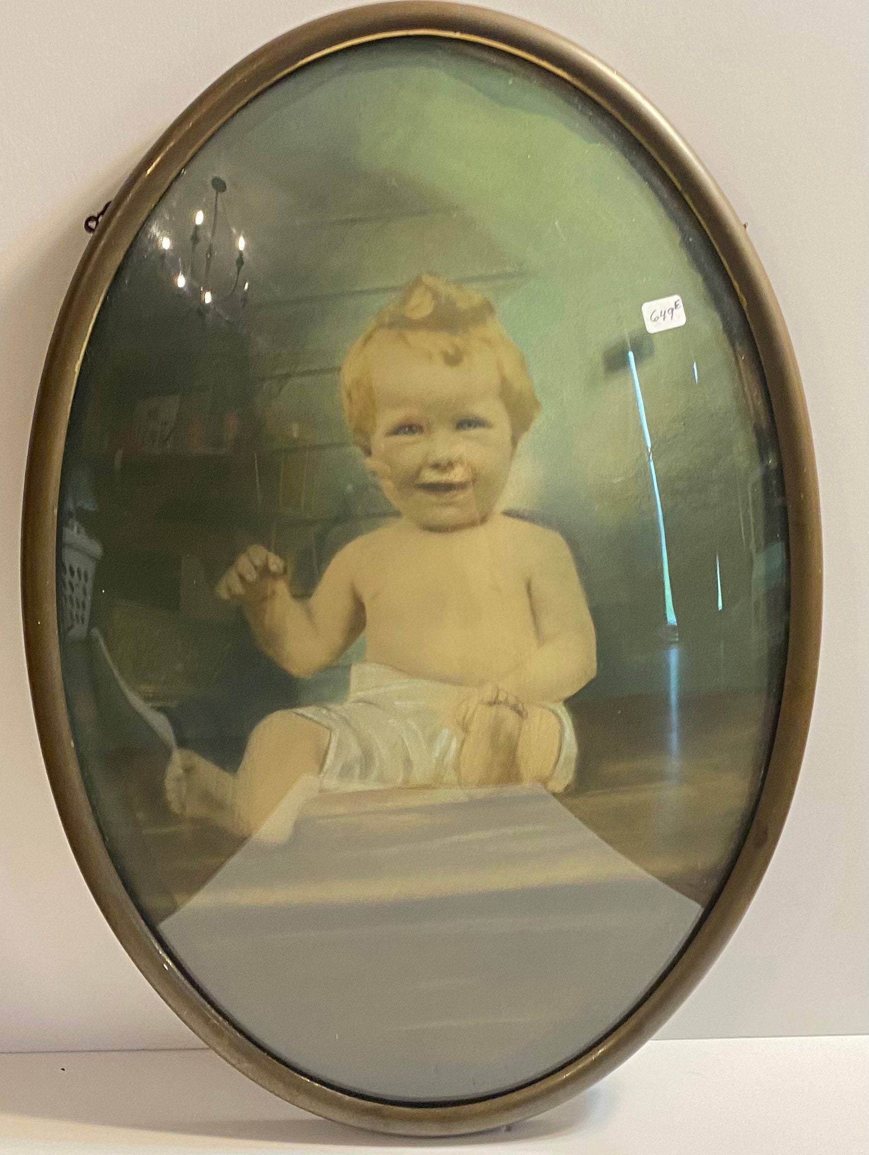 Antique Oval Picture Frames With Bubble Glass
