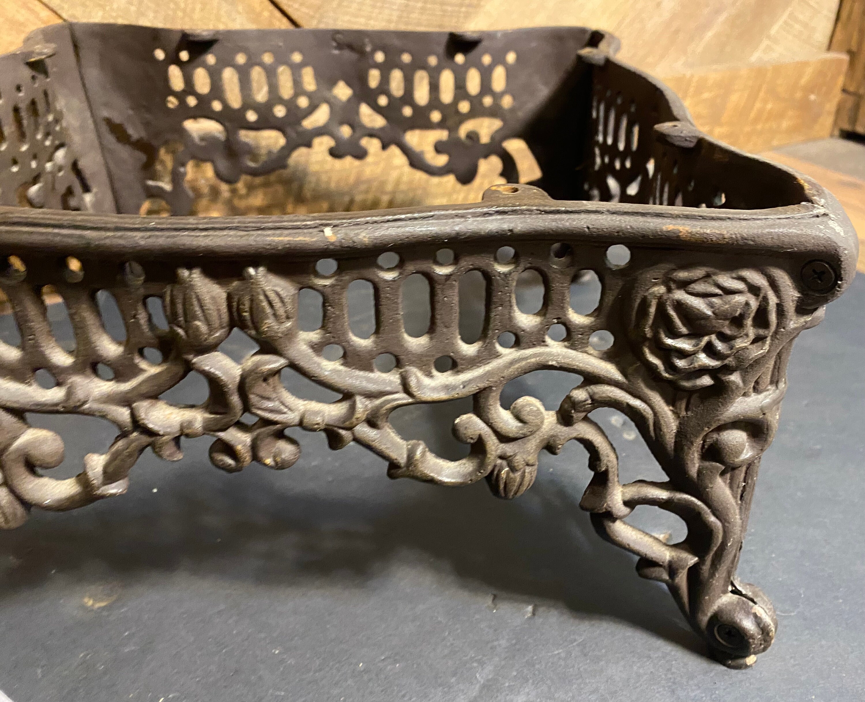 Antique Vintage Victorian Style Ornate Flower Pattern Cast Iron Foot ...