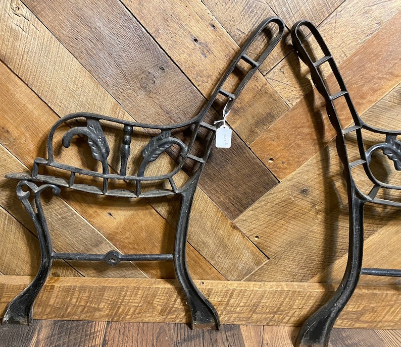 Vintage Cast Iron Park Bench Legs Antique Leaf Pattern - Etsy