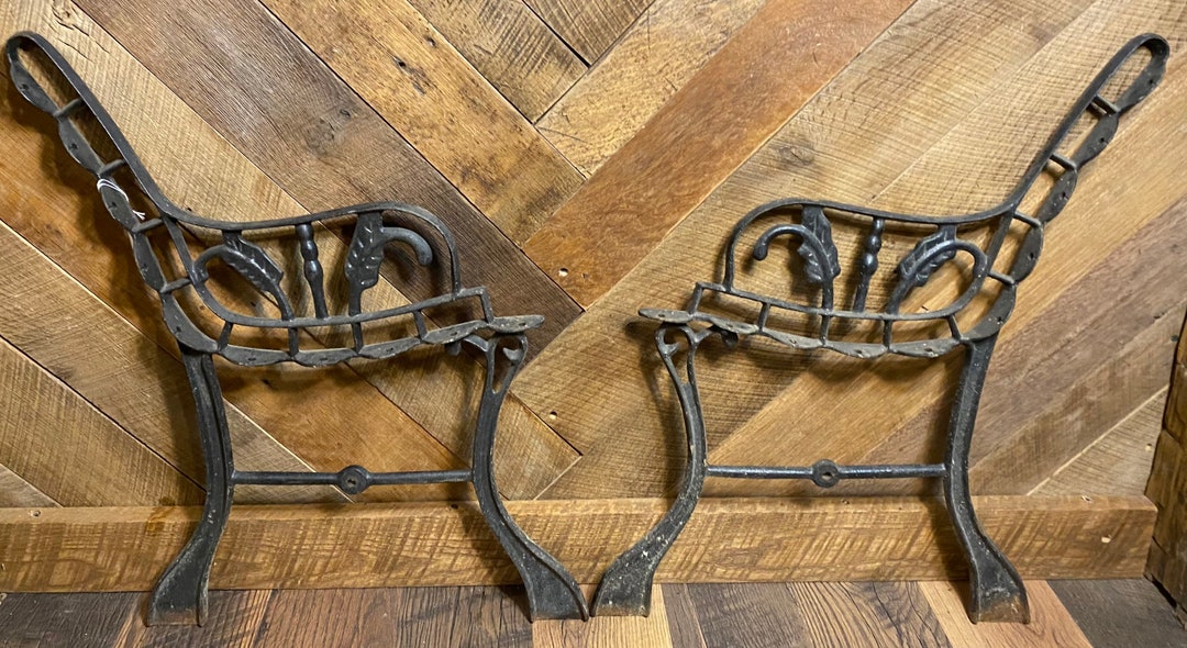 Vintage Cast Iron Park Bench Legs Antique Leaf Pattern - Etsy