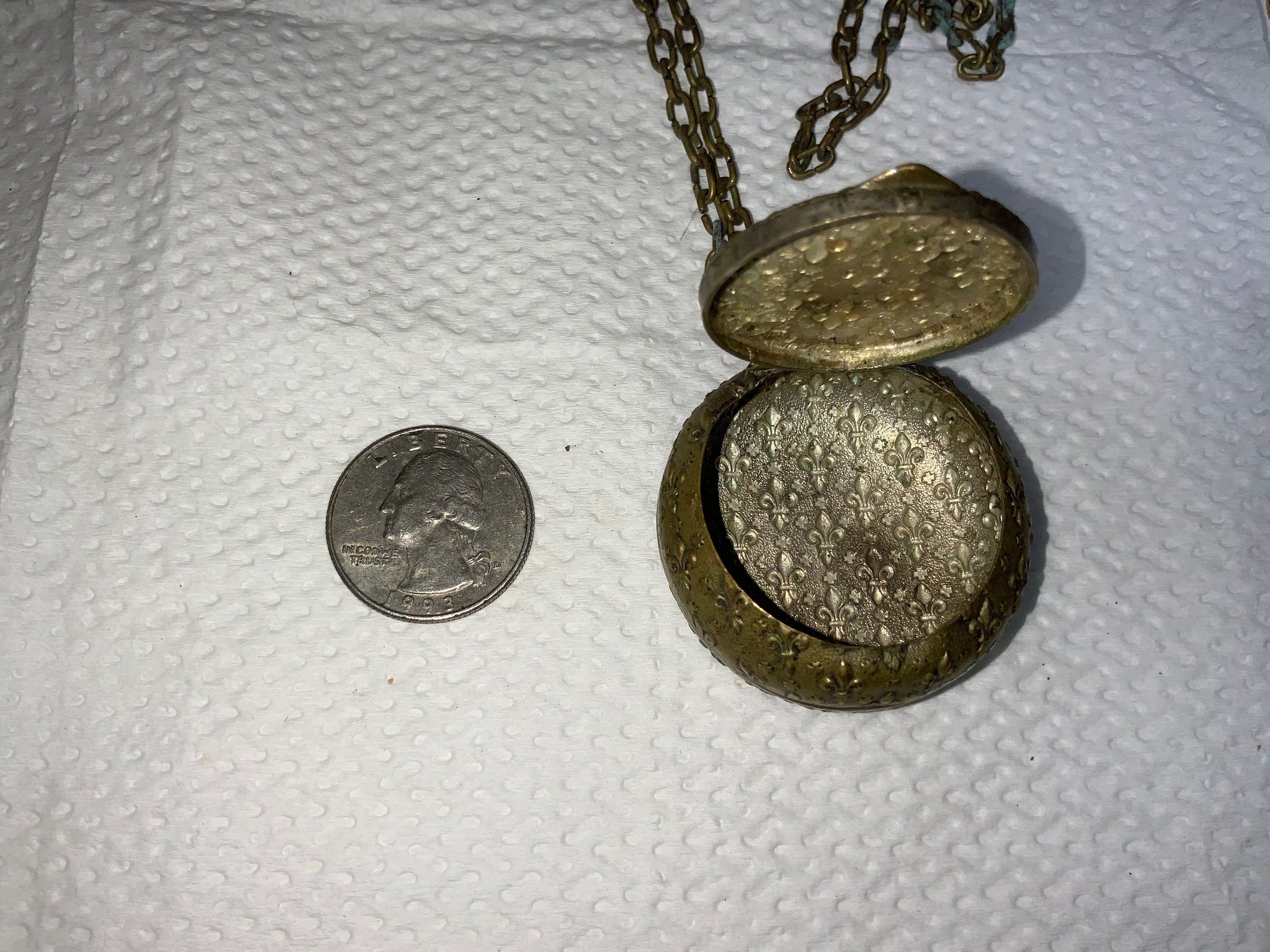 Unusual Locket With Chain Unmarked. Opens Up - Etsy