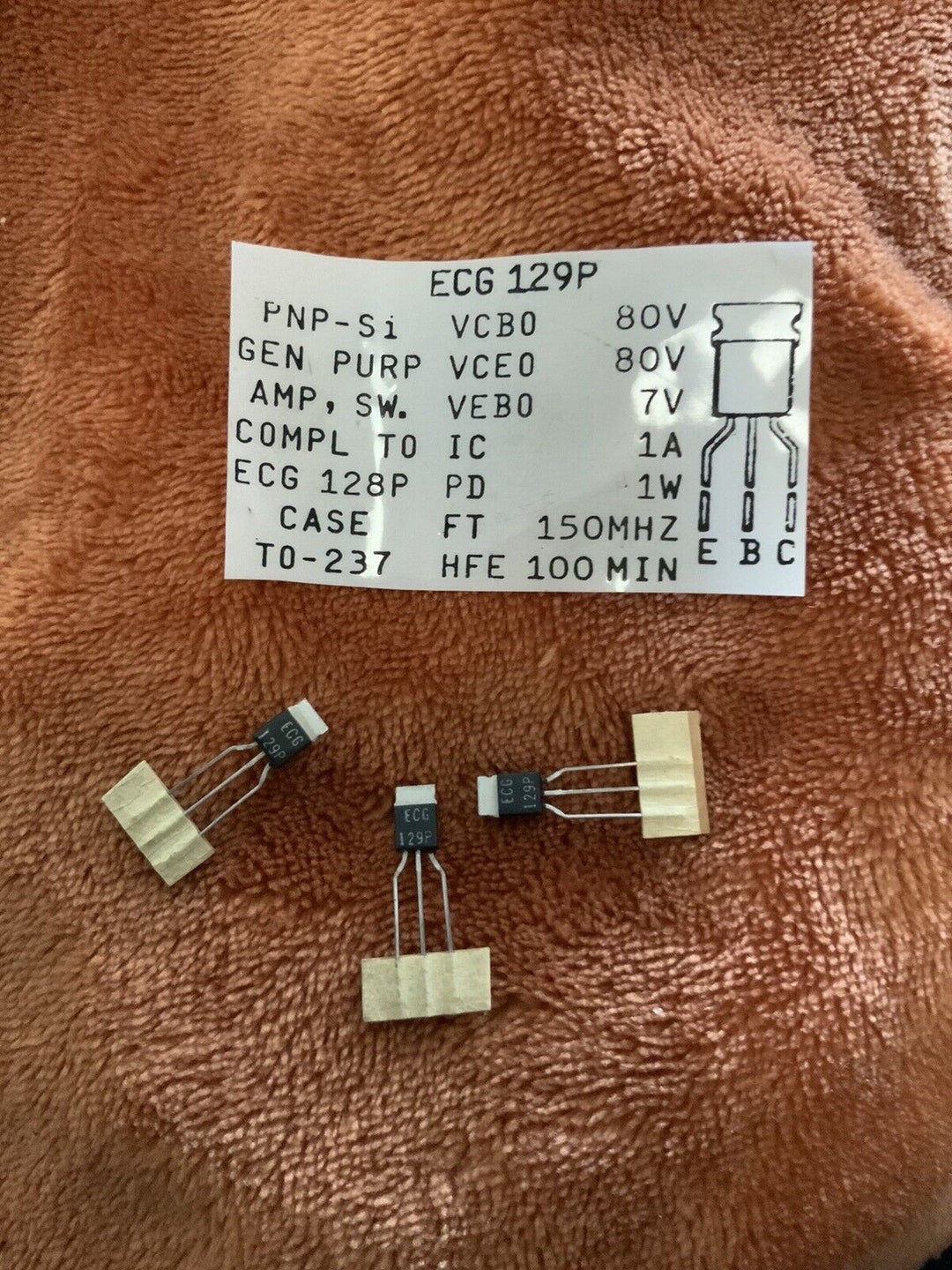 3) ECG ECG129P Silicon PNP Transistors General Purpose Amp - Lot of 3 ...
