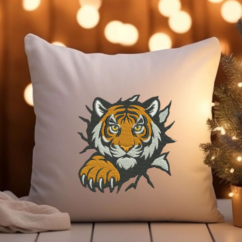 Tiger Face Machine Embroidery Design Mini Tiger Embroidery Tigers Head ...