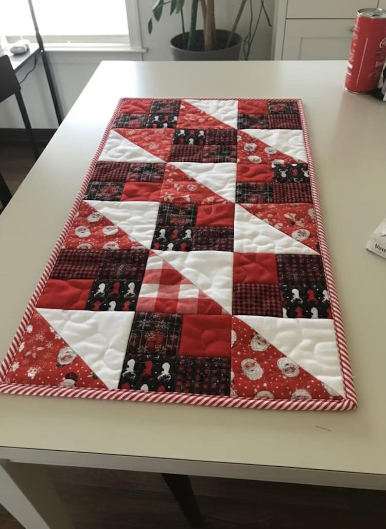 Very Easy Table Runner Quilt Pattern | Patchwork Art Charm Pack (PDF ...