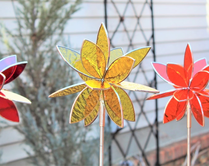 Single Large Stained Glass Flower Garden Stake. YOU Provide the Rod ...