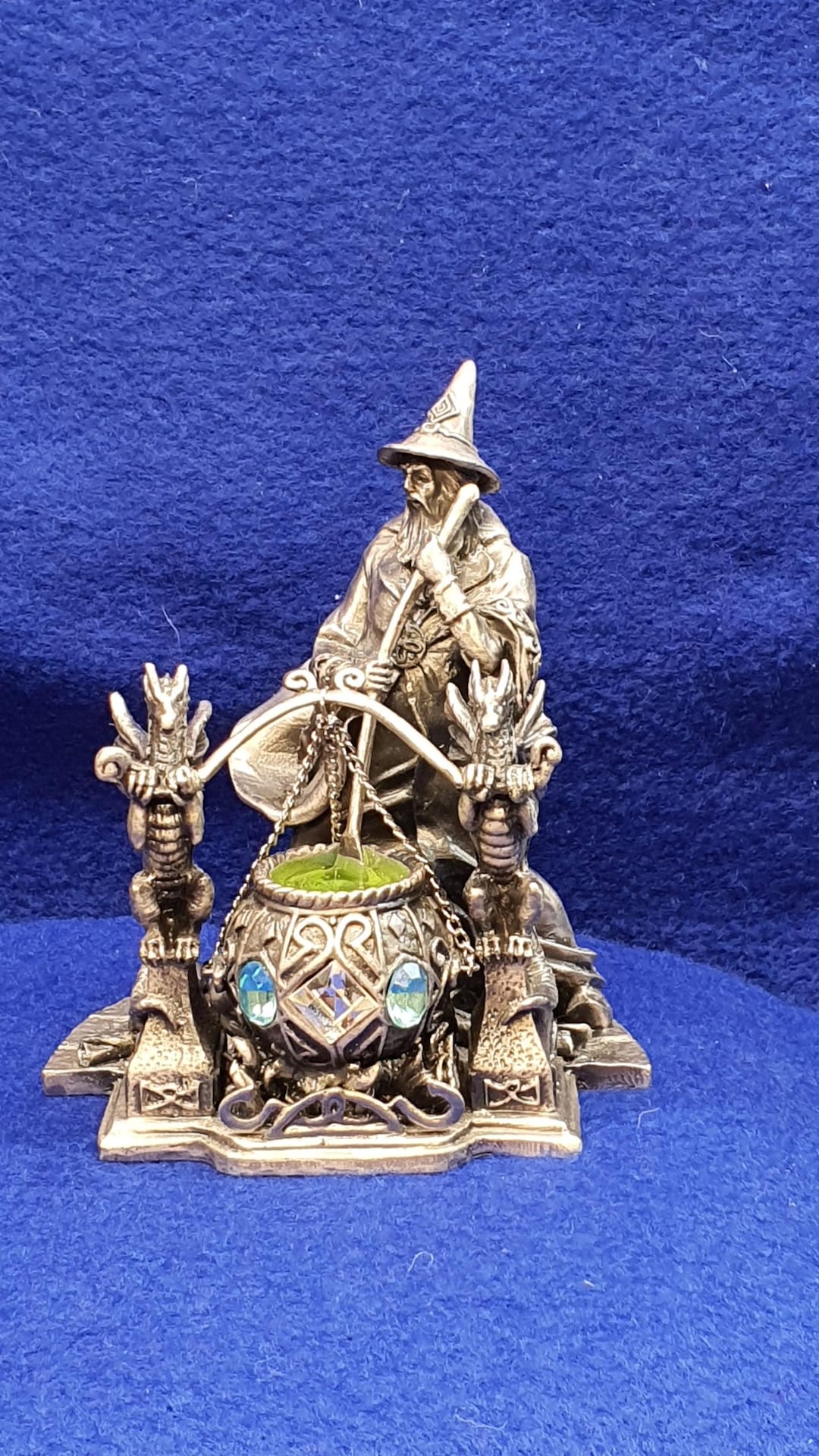 Myth and Magic the Primordial Cauldron 3949 Pewter Wizard With Hanging Cauldron and Emerald ...