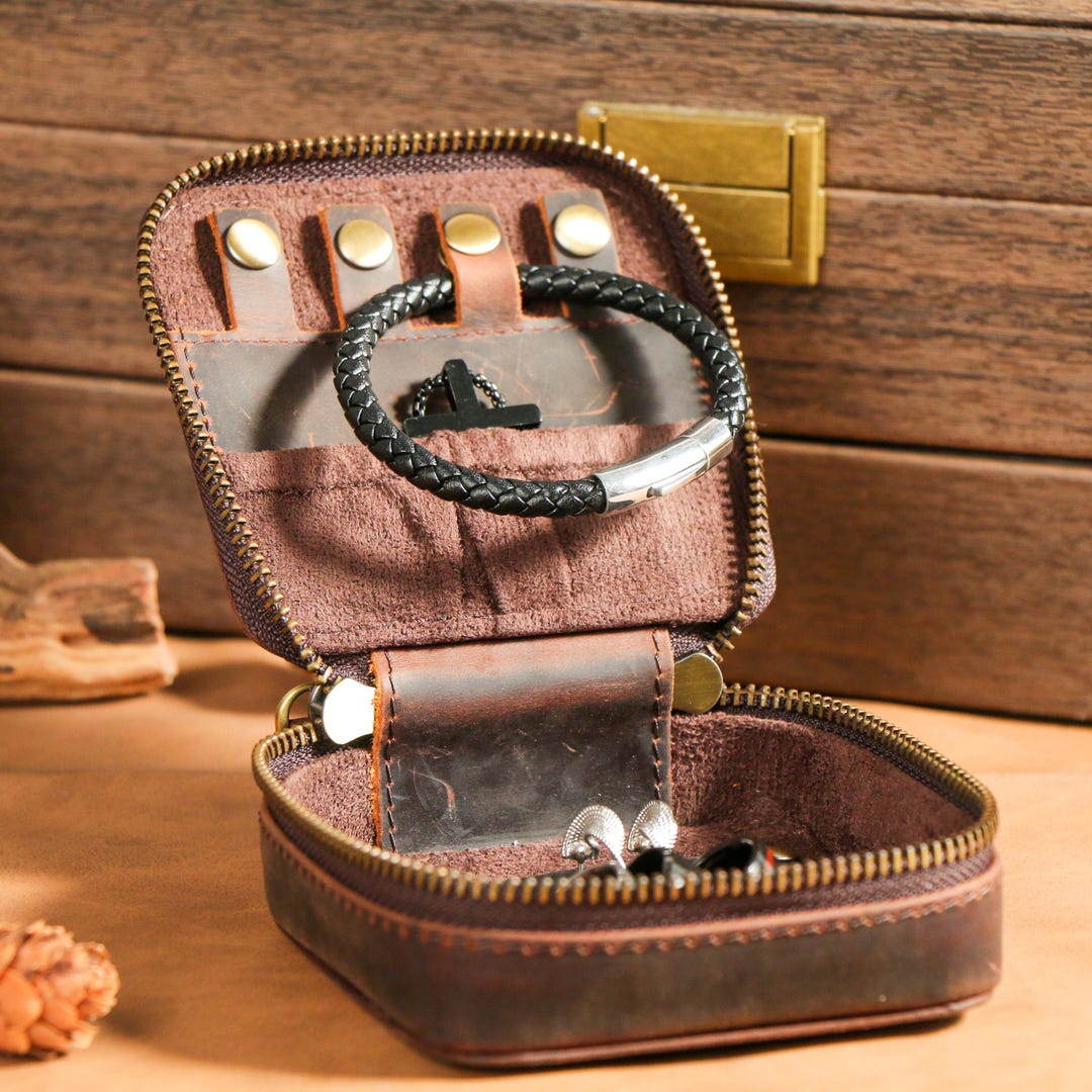 Personalised Leather Travel Jelwery Box, Travel Jewelry Storage, Travel ...