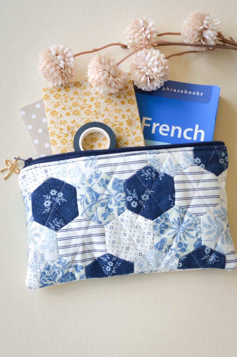 Quilted Hexagon Zipper Pouch Project Kit English Paper Piecing Sewing ...