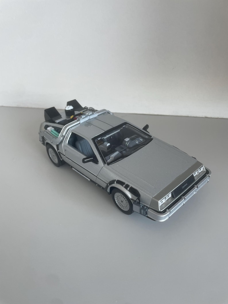 Back to the Future Delorean Time Machine Replica – Diecast Collectible ...