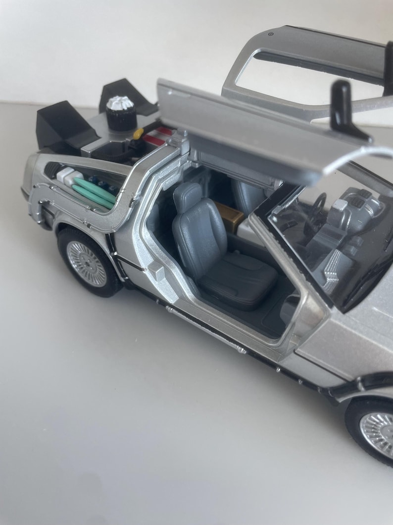 Back to the Future Delorean Time Machine Replica – Diecast Collectible ...