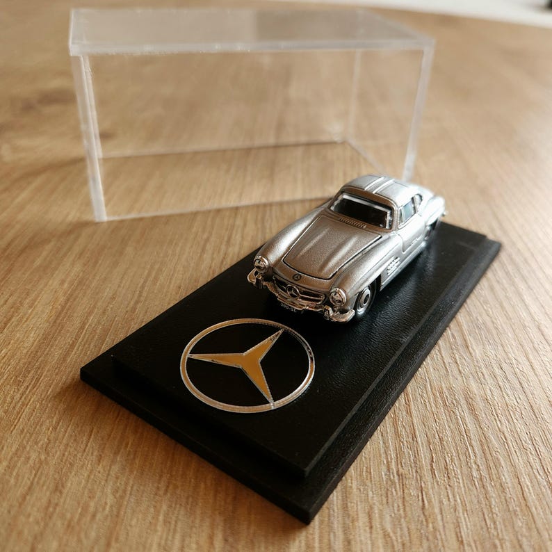 Custom Acrylic Display Case: 1/64 Diecast Cars, Personalized Base - Etsy