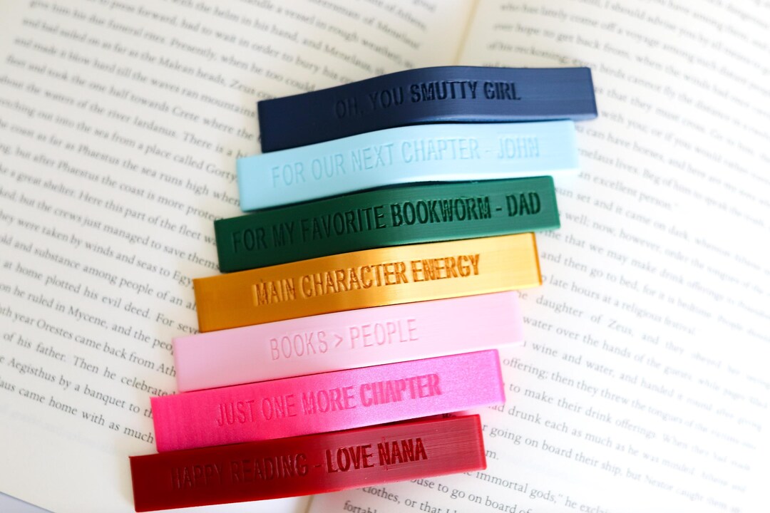 Personalized Book Page Holder- Custom Thumb Bookmark for Readers ...