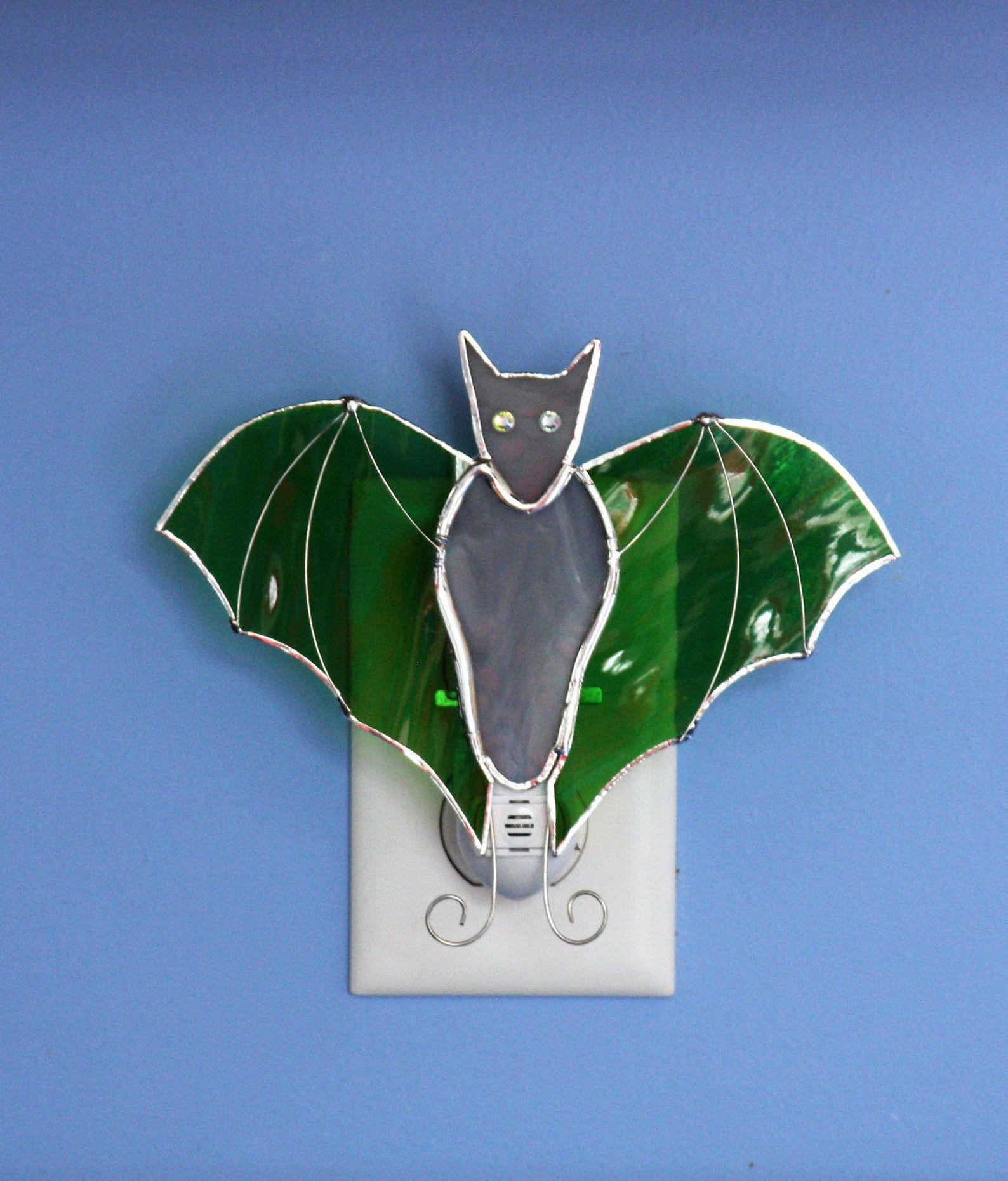 Green Winged Bat Stained Glass Light Sensor Night Light - Etsy