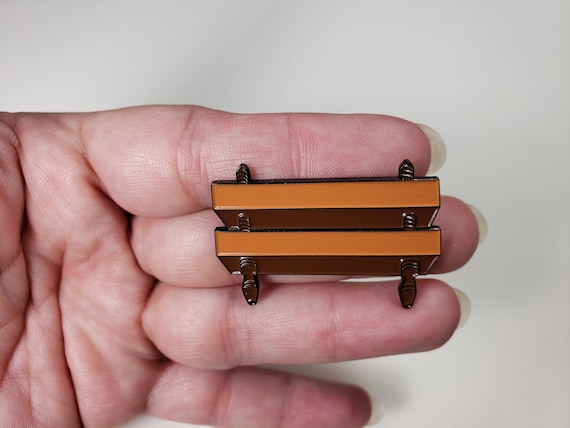 Bookbinding Lying Laying Press Enamel Pin | Etsy