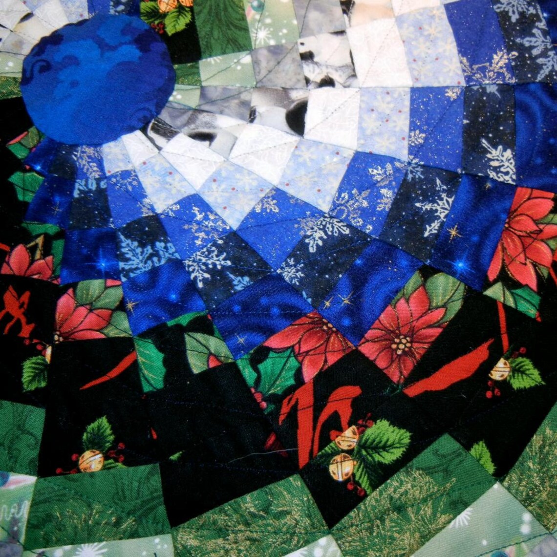 Christmas Bargello Table Runner - Infinity Pattern - Etsy