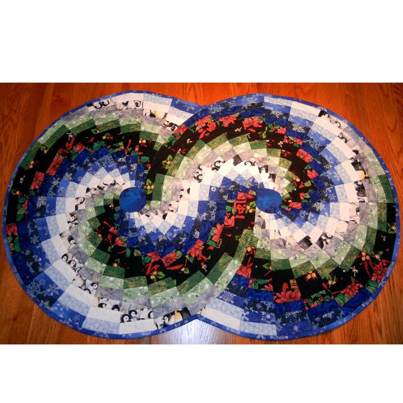 Christmas Bargello Table Runner - Infinity Pattern - Etsy