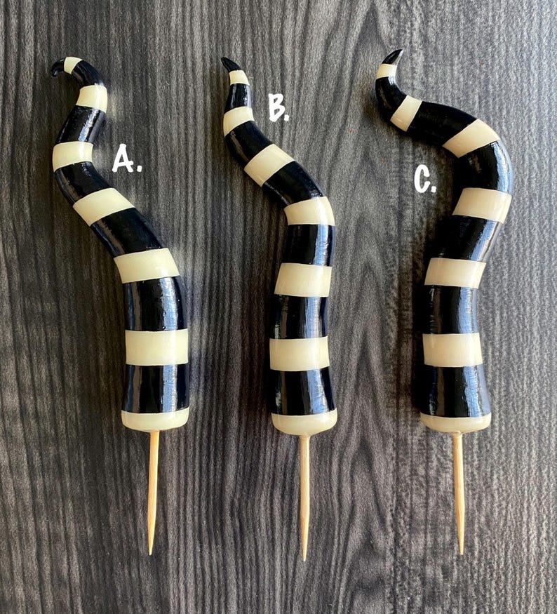 Glow in the Dark Sandworm Tail: Hand-painted Beetlejuice Inspired Plant ...
