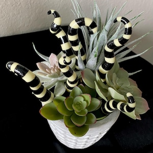 MADE to ORDER Glow in the Dark Sandworm Tails - Beetlejuice Inspired ...