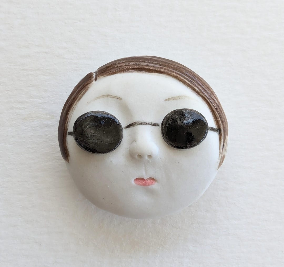 Dai Li Jewellery Little Head Face Handmade Porcelain Ceramic Brooch ...