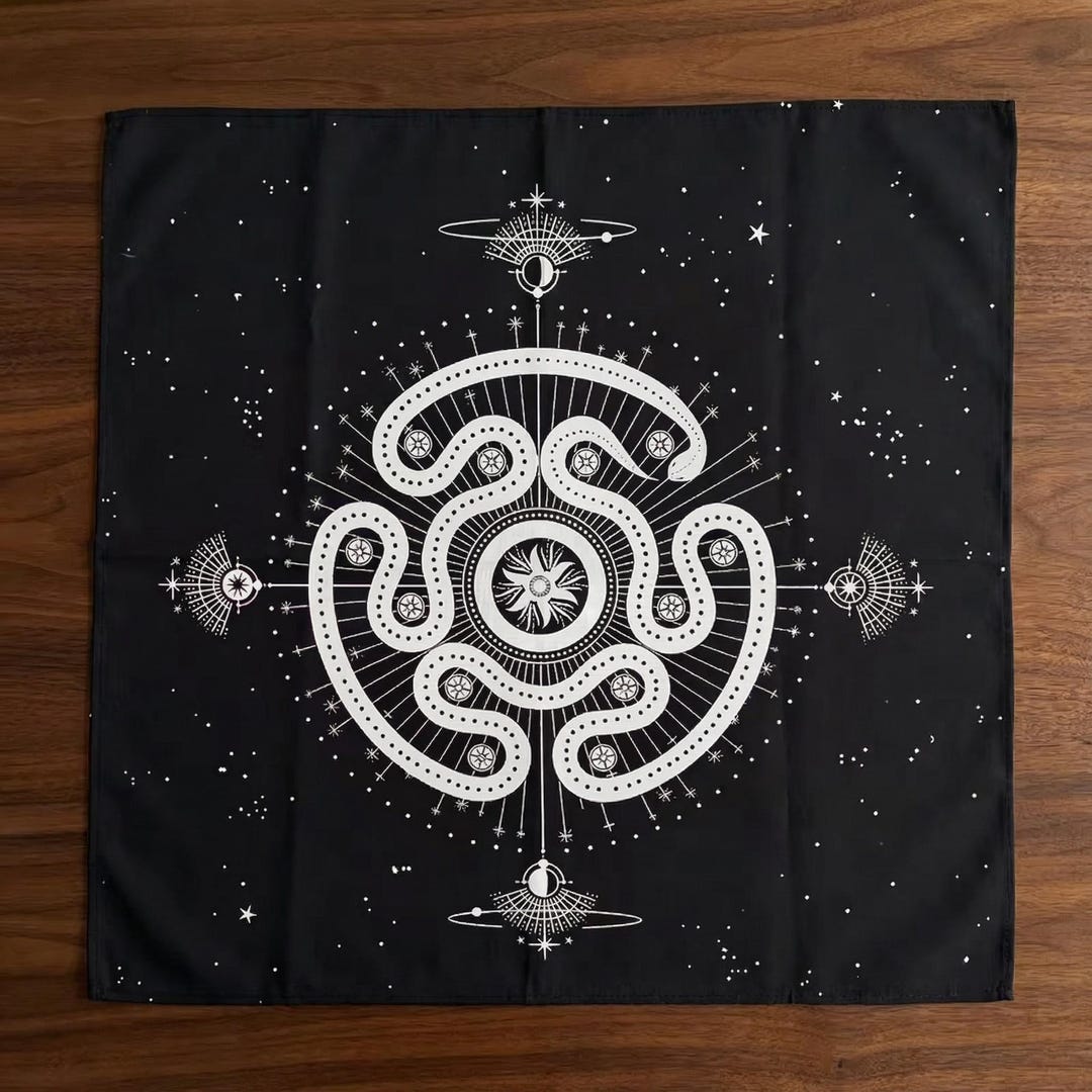 Goddess Hecate Tarot Altar Cloth 19.2” - Etsy