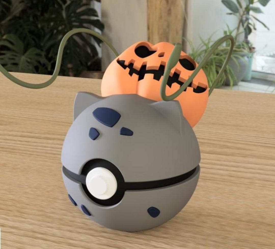 Bulbasaur Halloween Special Pokéball | Custom Pokémon Ball | Collector ...