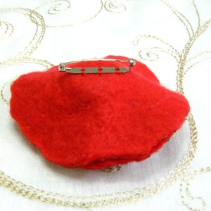 Red Felt and Silk Poppy Pin Corsage Brooch Womens Spring Summer Fashion ...