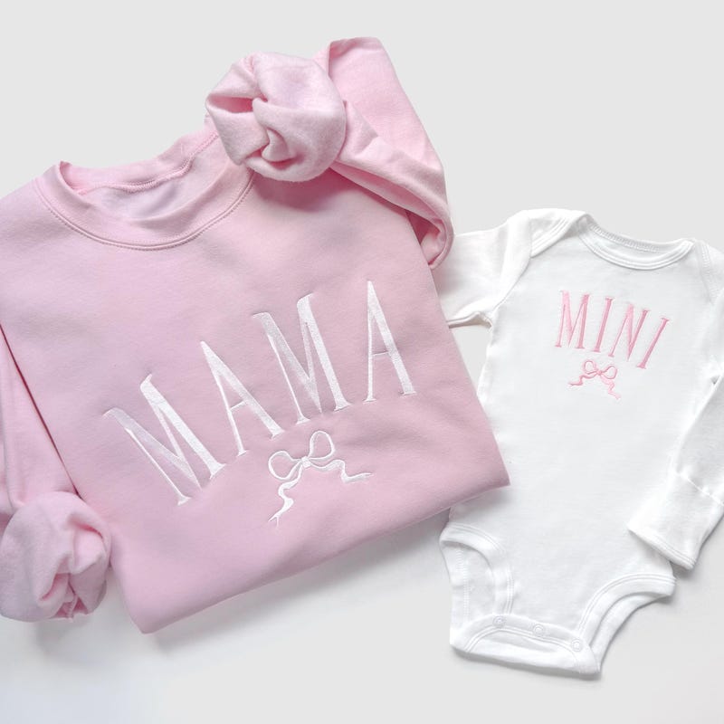 Mommas Mini Me Onesie - Etsy
