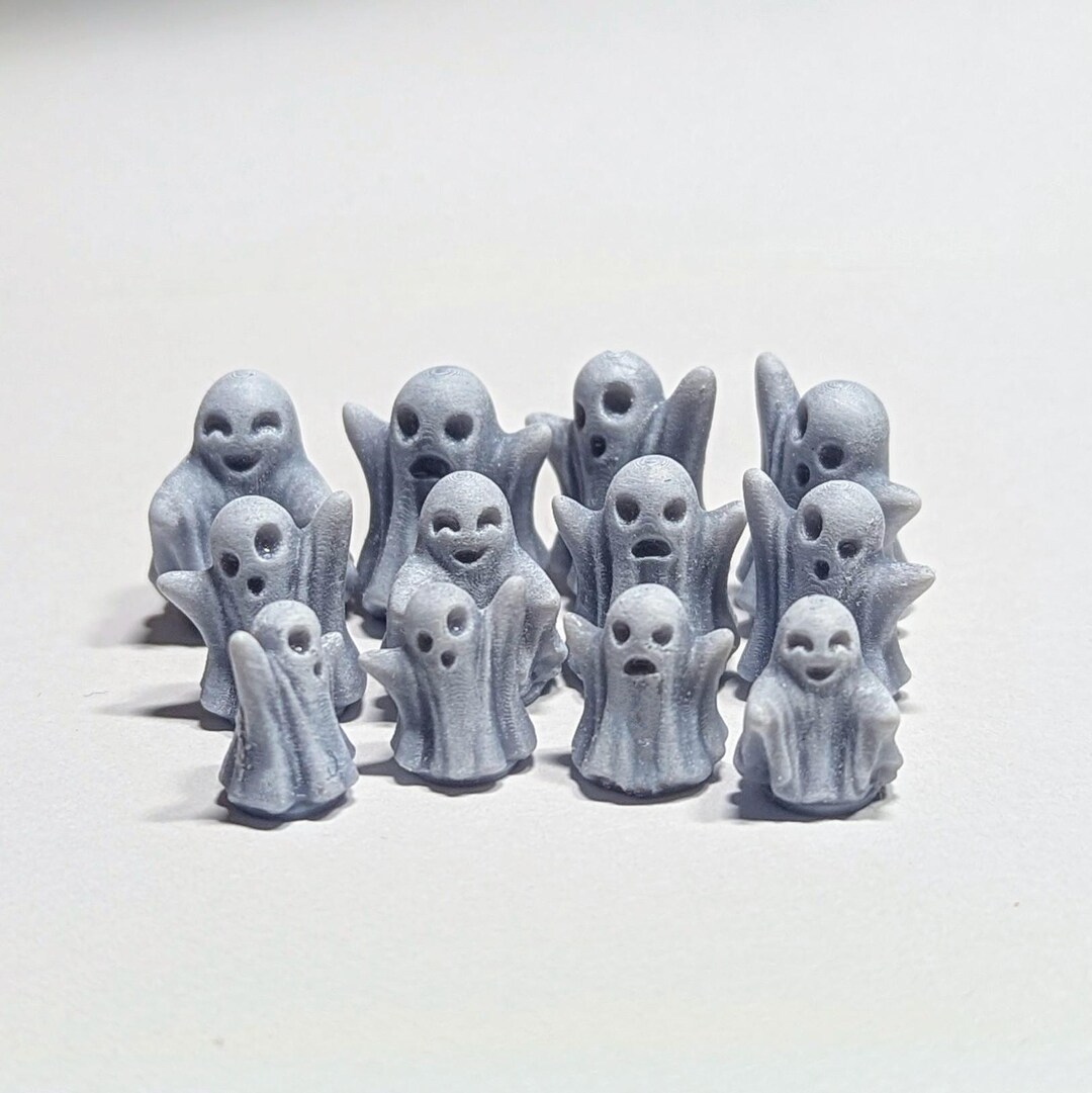 Miniature Ghosts in Various Sizes. Pack of 12. Dolls House, Wargame ...